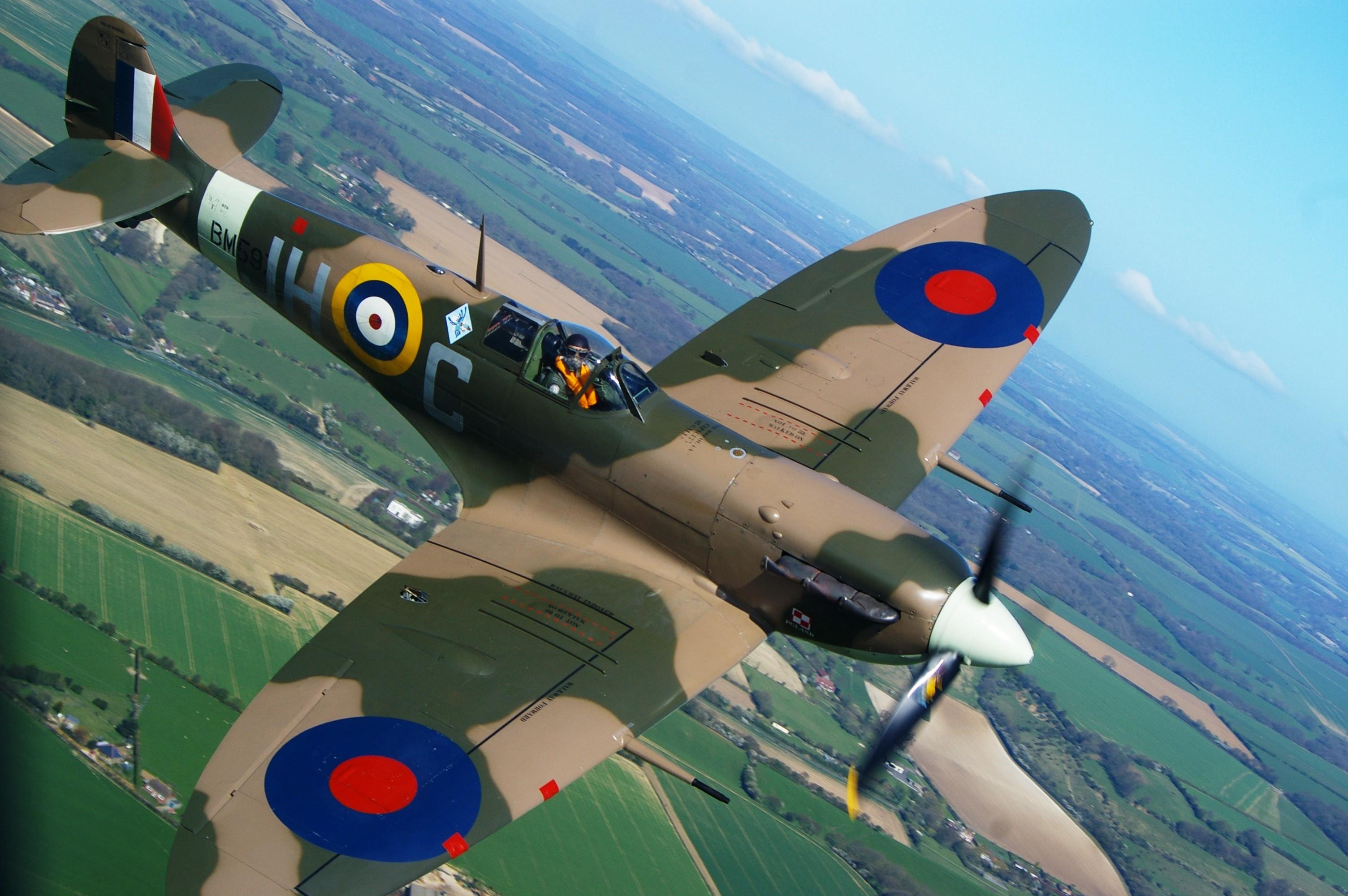 Fly with a Spitfire from Lydd Airport in Kent