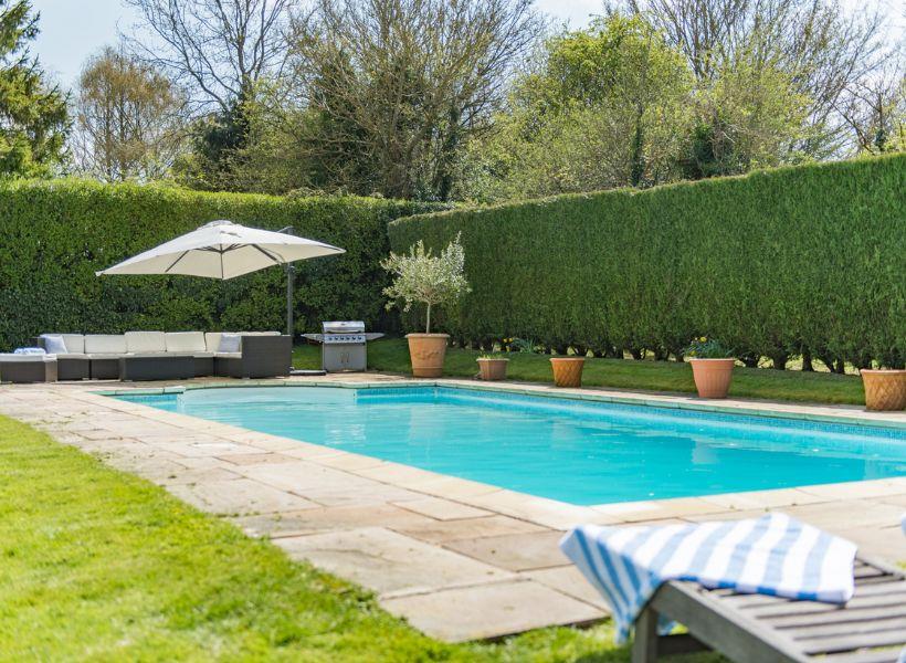 Burleigh House, Charing