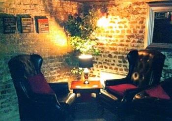 The Kent Cocktail Bar & Lounge